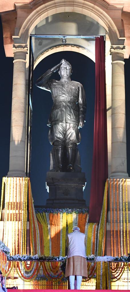 The iconic Kartavya Path and Netaji statue in 33 stunning images ...