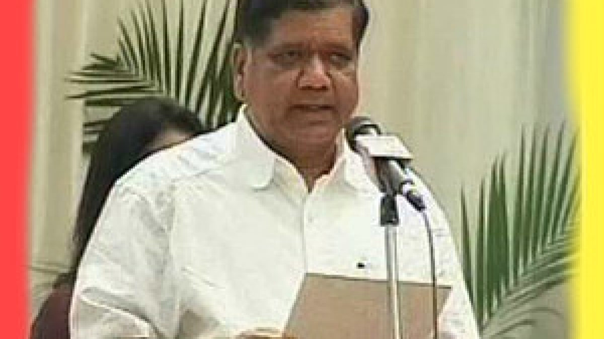 Jagadish Shettar Swears-in as Karnataka CM | Eshwarappa | R Ashok ...