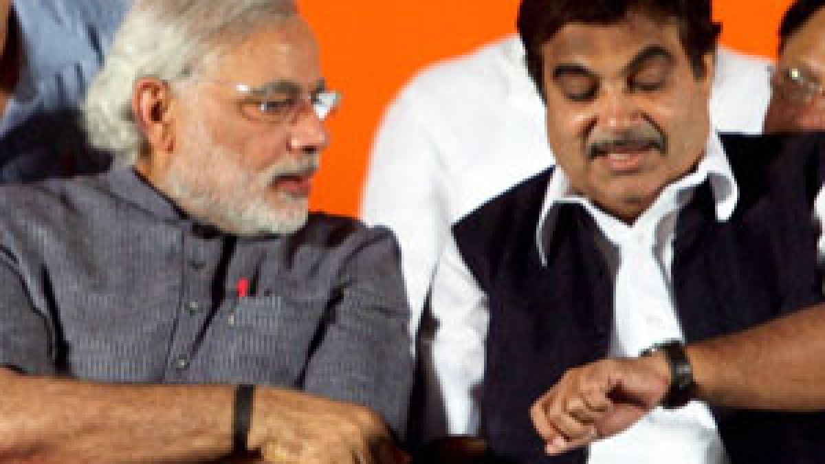 Narendra Modi | Nitin Gadkari | RSS BJP Divided | MG Vaidya | Venkaiah ...