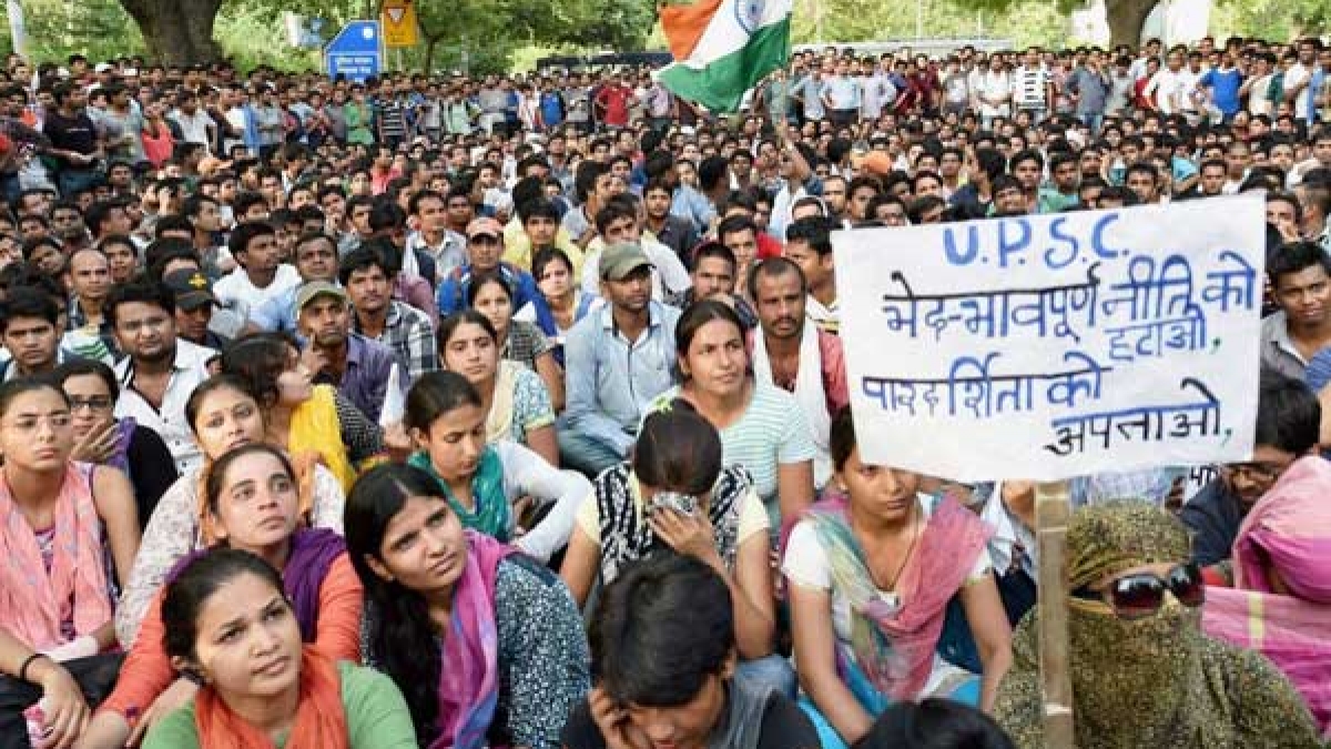 UPSC Protest over CSAT: Controversy Explained - Oneindia News