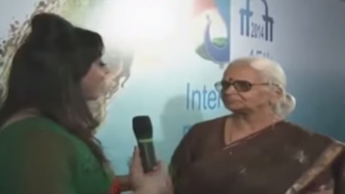 Viral Video Shocker: Ridiculed on social media, DD anchor becomes ...