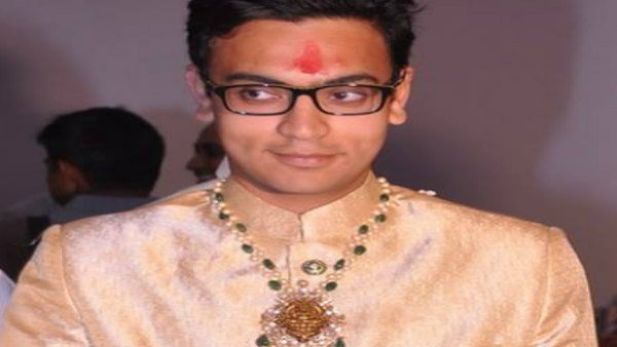 Mysuru's Royal family has a new heir in Yaduveer Gopal Raj Urs ...