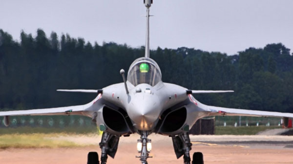 Finally, the deal's done: 17 years to Rafale - Oneindia News