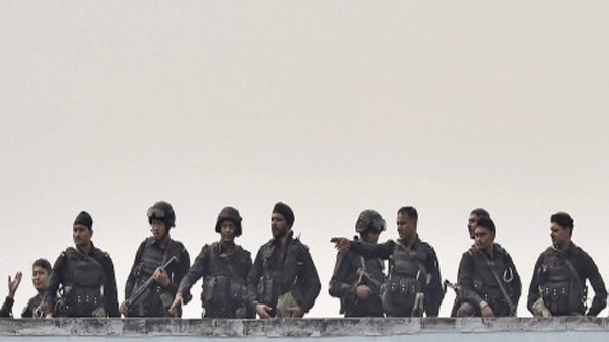 MHA declares entire Assam as 'disturbed' area - Oneindia News