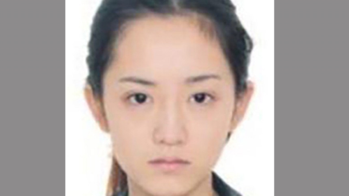 China: Pretty fugitive surrenders after her photo goes viral in no time ...