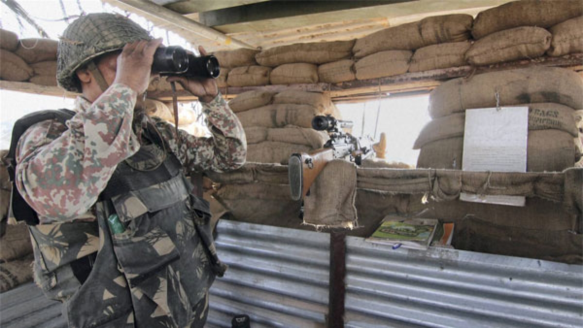 Terror incidents down, infiltration bids up in J&K: Govt - Oneindia News