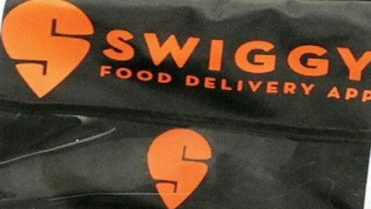 Swiggy launches pick-up and drop service 'Swiggy Go' - Oneindia News