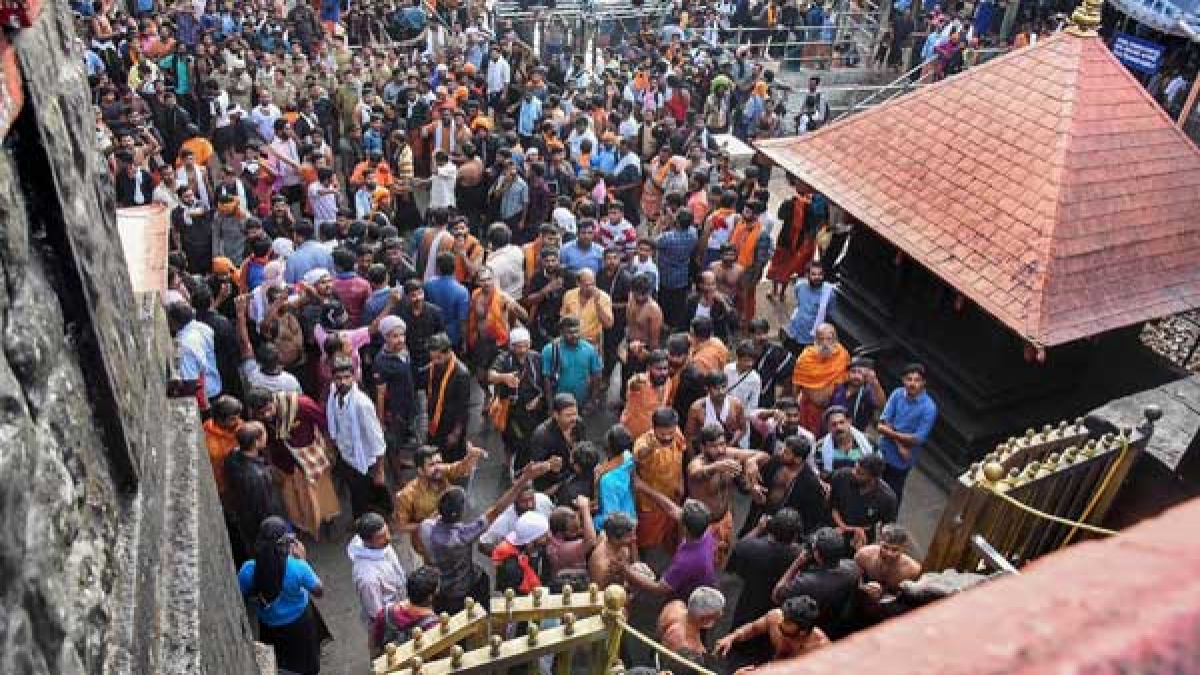 Sabarimala verdict: Here's a Timeline on entry of women into temple ...