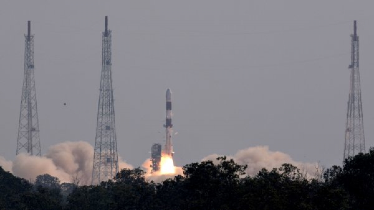 ISRO launches sounding rocket to study attitudinal variations ...