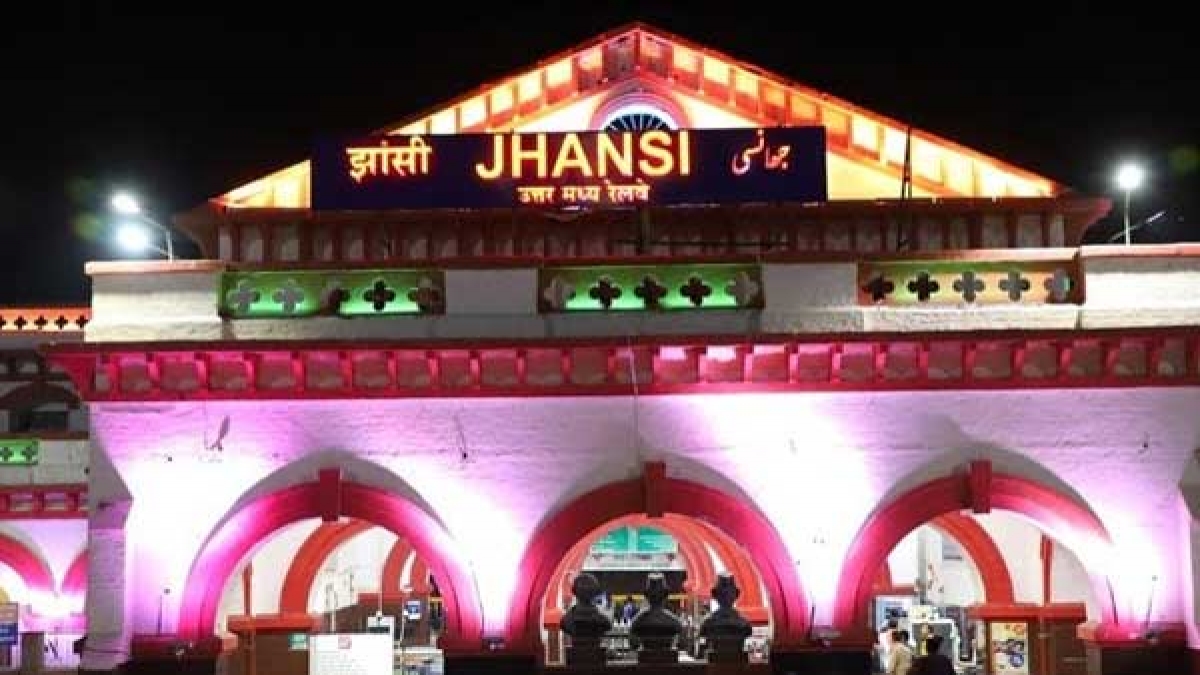 Jhansi Railway Station now 'Veerangana Laxmibai Railway Station': Book ...