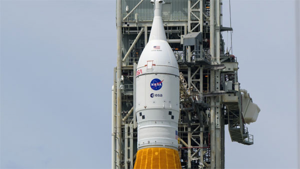 Artemis: Nasa's latest mission to moon named after lunar goddess-turned ...