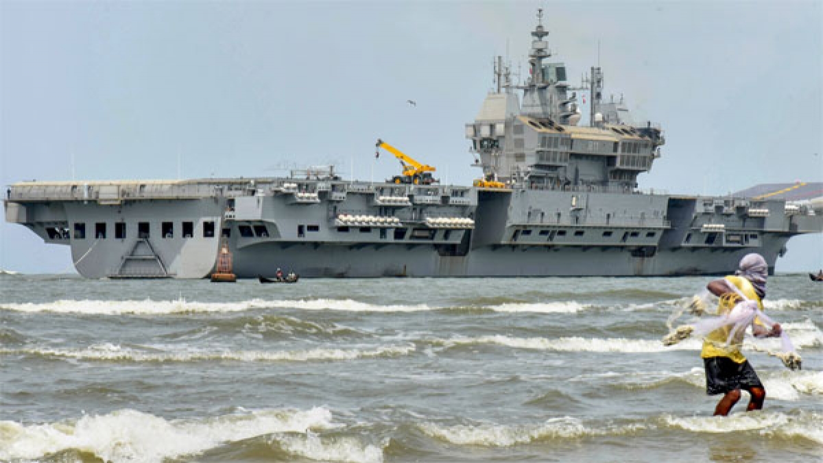 India's first indigenous carrier INS Vikrant to be commissioned on Sept ...