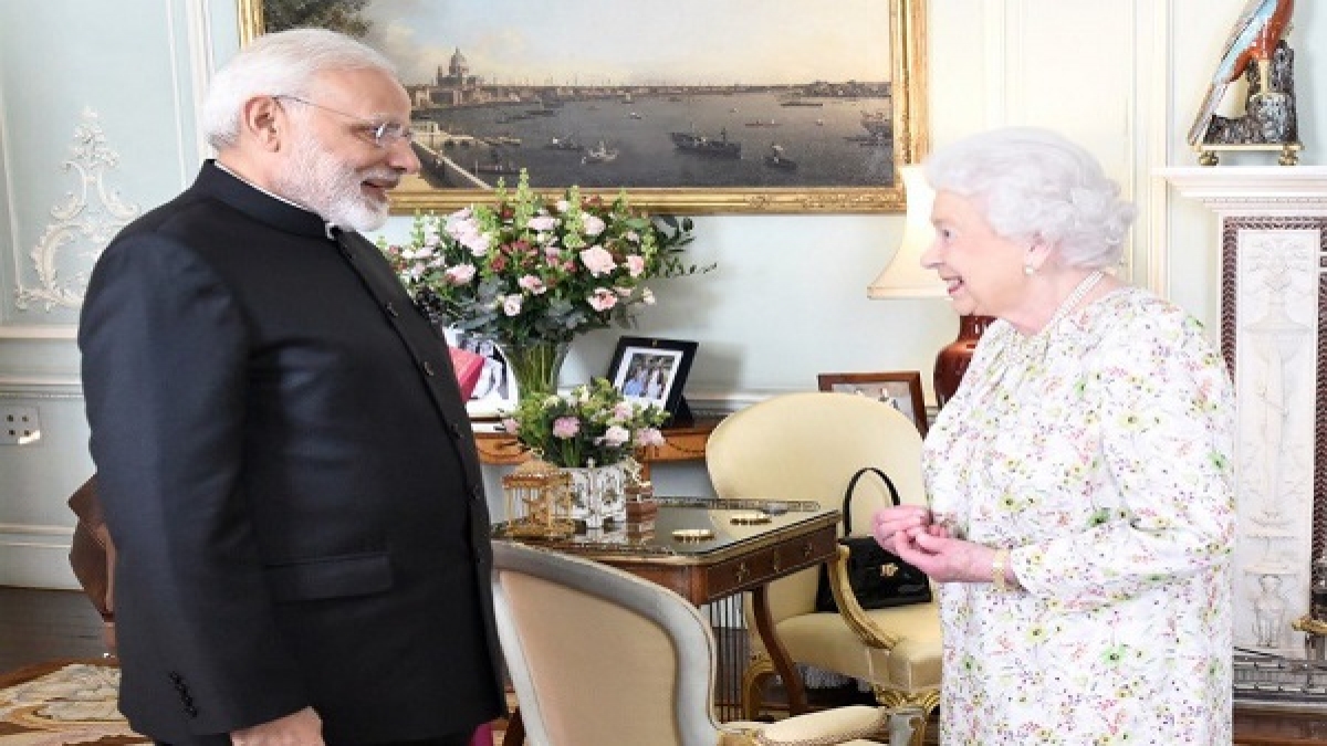 PM Modi mourns the death of Britain's Queen Elizabeth II - Oneindia News