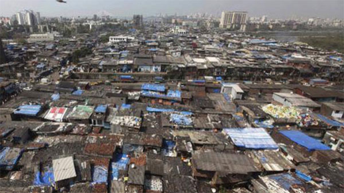 Geeta Nagar slum in Mumbai a security threat: Indian Navy - Oneindia News