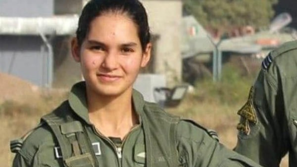 First ever, IAF woman fighter pilot Avani Chaturvedi to be part of wargames abroad - Oneindia News
