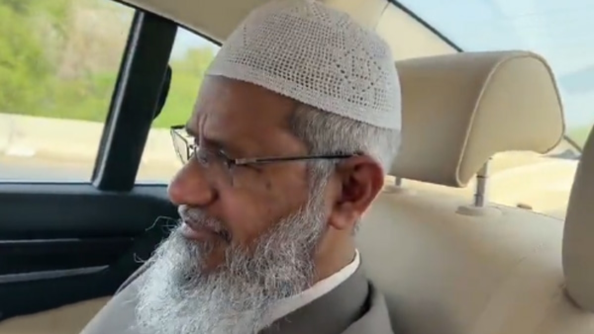 Radical Islamic preacher Zakir Naik lands in Oman under tight security ...
