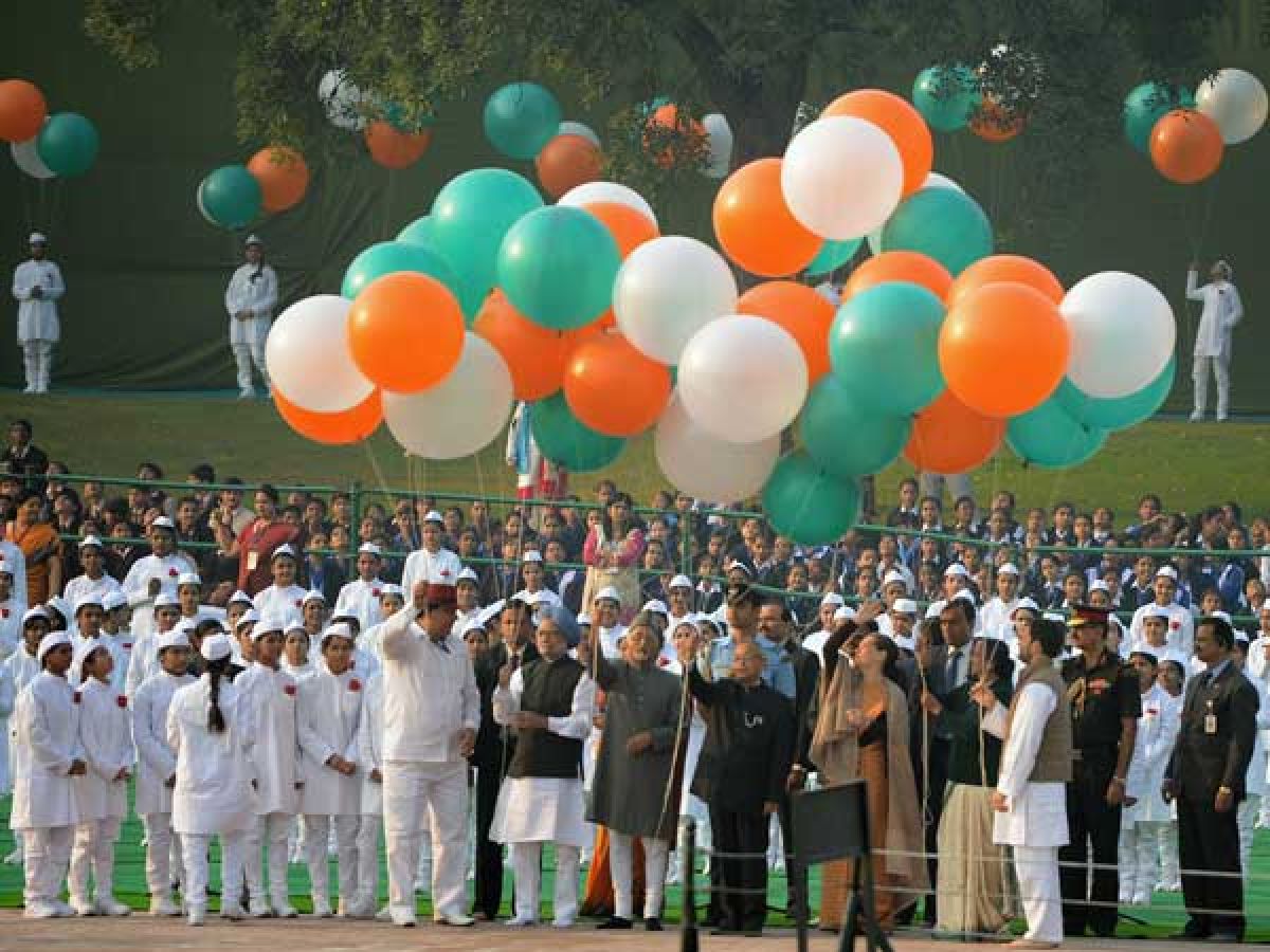 Nation remembers 'Chacha' Nehru (In Pics) - Oneindia News
