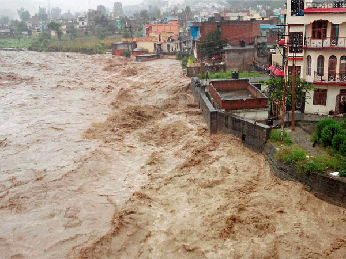 Flashback 2014: An year of floods, storms, earthquakes, avalanche and ...
