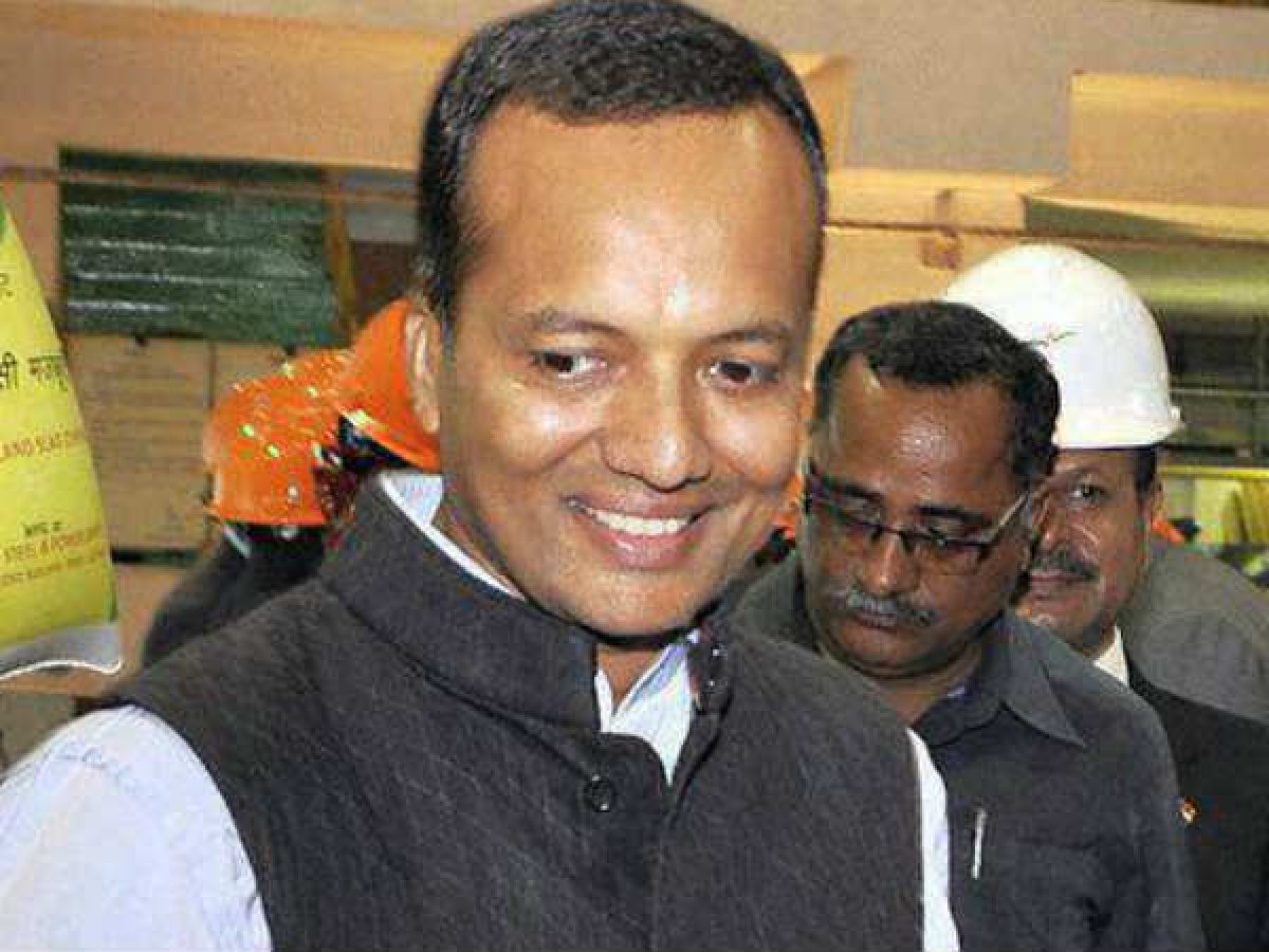 Naveen Jindal allowed to extend foreign trip - Oneindia News