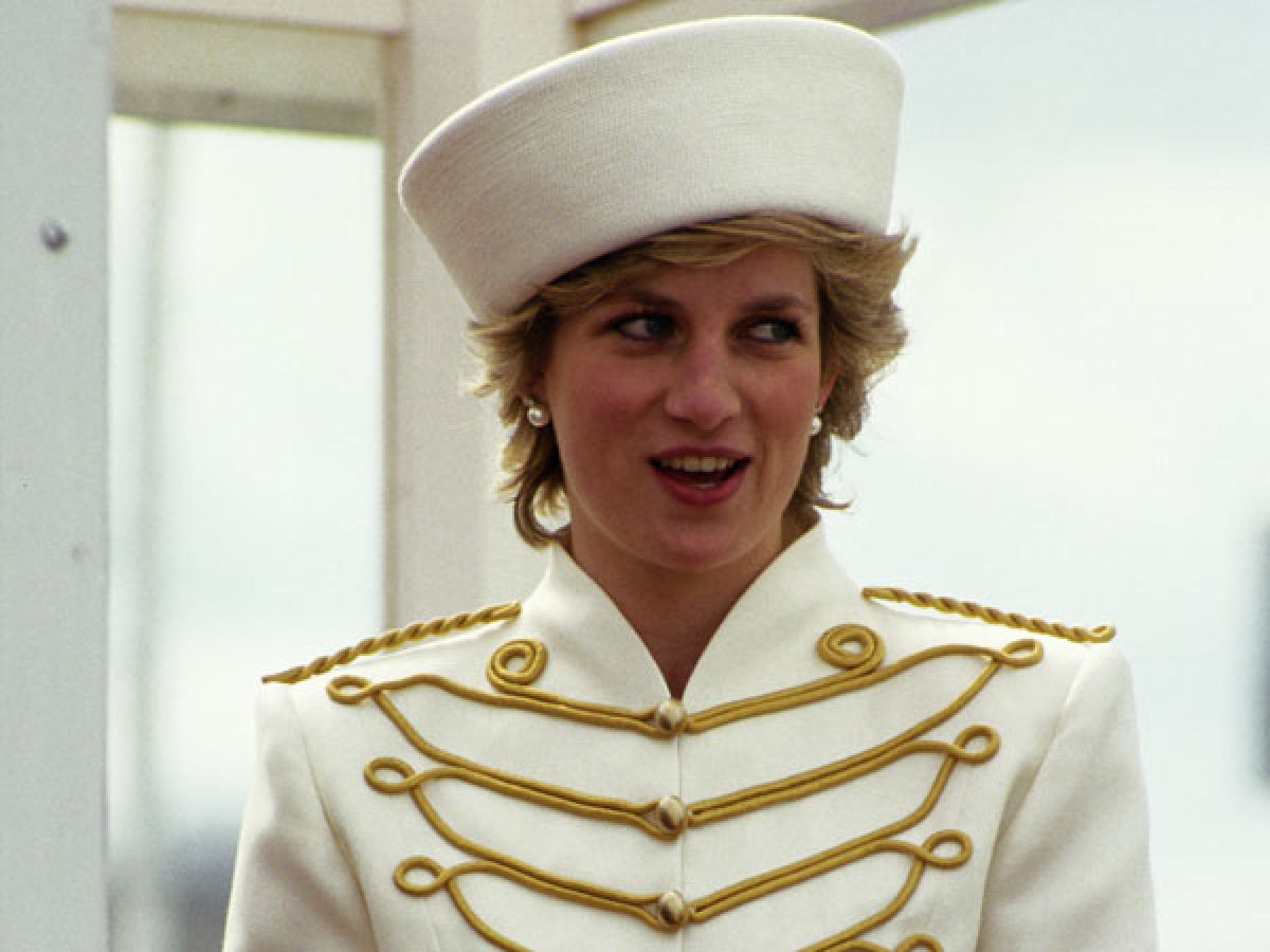 The Princess Diaries: Remembering Diana and her little-known secrets ...