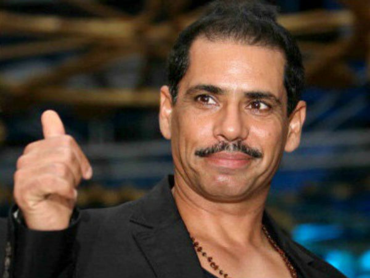 Nation is proud of you: Robert Vadra to Gurmehar Kaur - Oneindia News