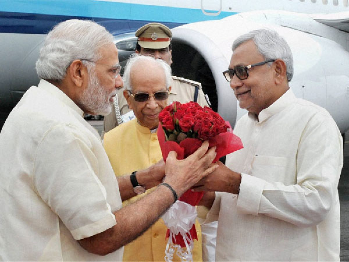 Bihar CM Nitish Kumar plays down meeting with PM Modi - Oneindia News