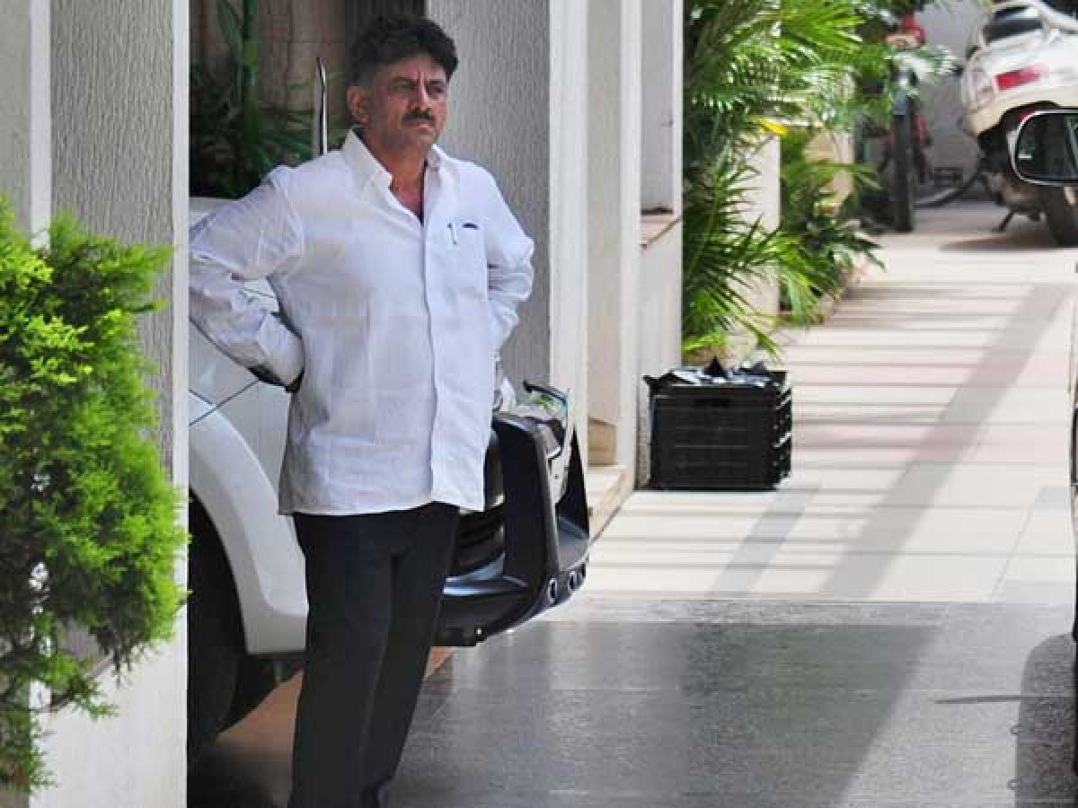 Karnataka minister D K Shivakumar's full list of assets - Oneindia News