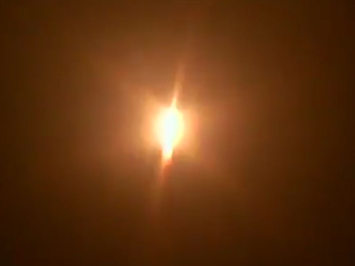 Sunrise at 10 pm on Sunday? Watch this spectacular video - Oneindia News
