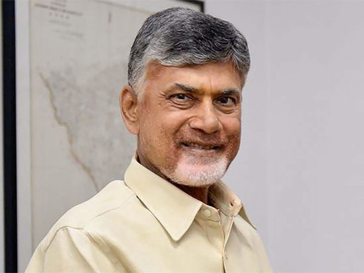 Chandrababu Naidu meets EC over EVM failures, threatens protest ...