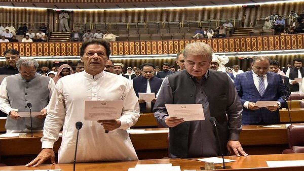 Pakistan parliament blocks bill allowing non-Muslims to become country ...