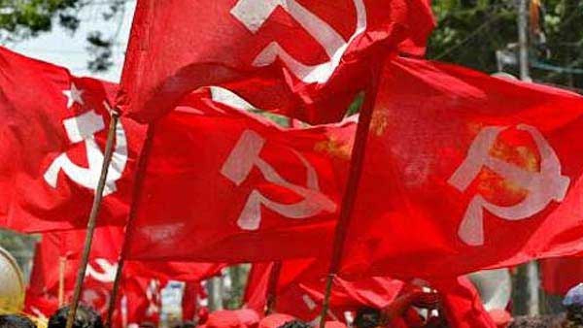 Early leads suggest LDF crosses halfway mark in Kerala - Oneindia News