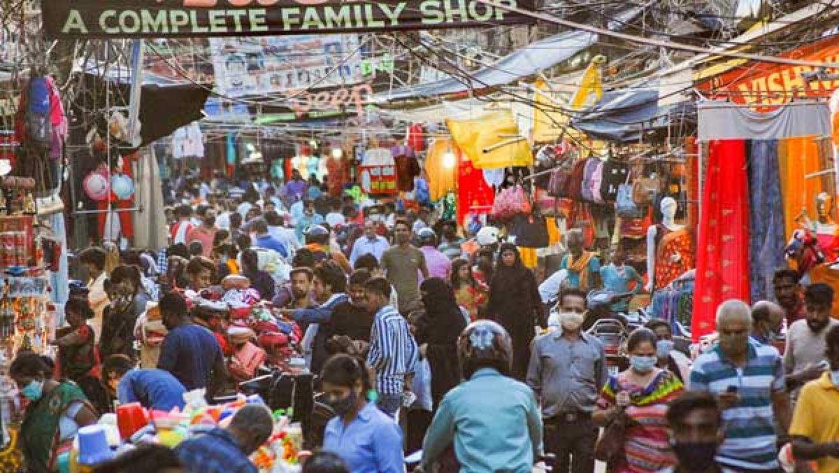 Tilak Nagar market in Delhi closed for Covid protocol violations ...