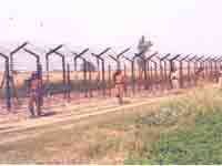 Pakistan Sets Up | 18-Foot Bunkers | Jammu Kashmir | RS Pura Sector ...