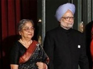 Prime Minister | Manmohan Singh | Donate | Eyes - Oneindia News
