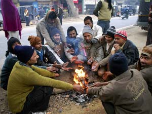 Cold in North India | Winter Season | Uttar Pradesh | Death | Delhi ...