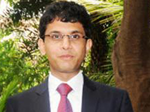 Rohan Murty was a normal child, will get a close look of NRN - Oneindia ...