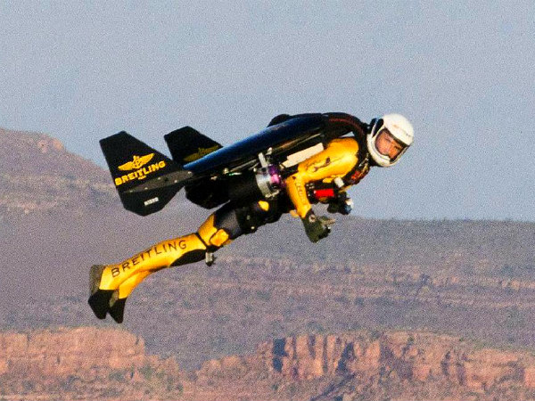 Believe it or not: Jetman flies faster than Jetplanes - Oneindia News