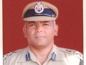 I-Day: Ashok Patil receives police medal for meritorious service ...