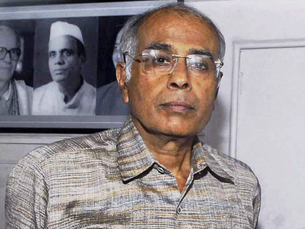 (In pics) Dabholkar murder: CCTV footage blurred, of no help - Oneindia ...