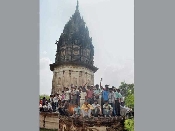 Unnao: Excavation bears no fruit, ASI may call 'pack-up' - Oneindia News