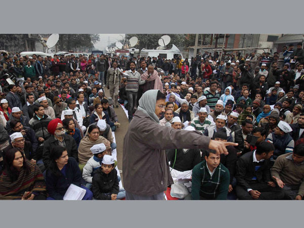 Arvind Kejriwal: Age, Biography, Education, Wife, Caste, Net Worth ...