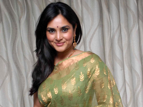 Question and answer with Mandya MP Ramya from Congress - Oneindia News