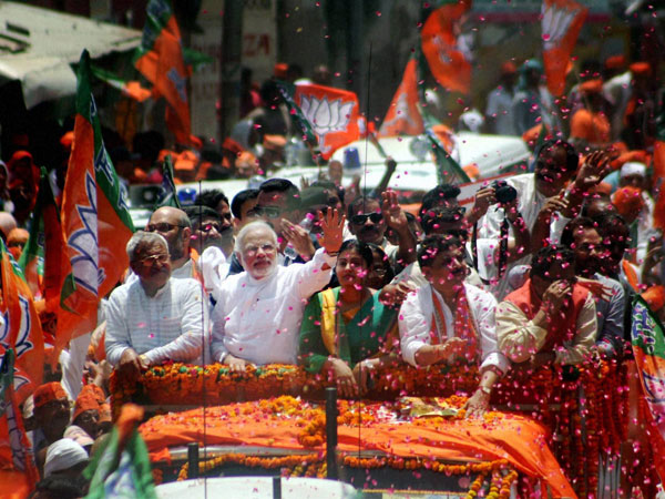 Narendra Modi's Varanasi show was an emphatic statement - Oneindia News