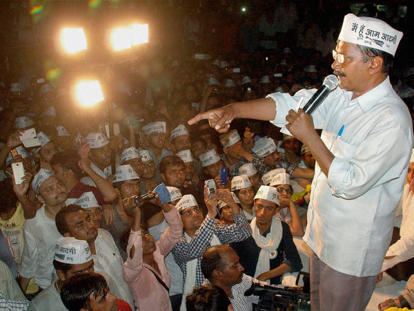 Arvind Kejriwal: Age, Biography, Education, Wife, Caste, Net Worth ...