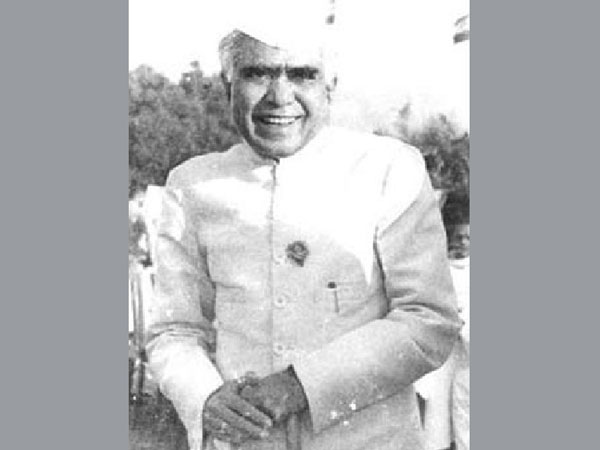 When 3 animals turned up for elections: Poll anecdotes (In pics ...