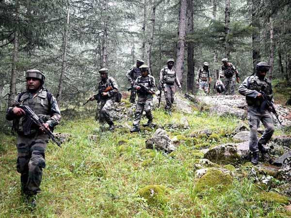 Pak forces violate ceasefire along LoC - Oneindia News