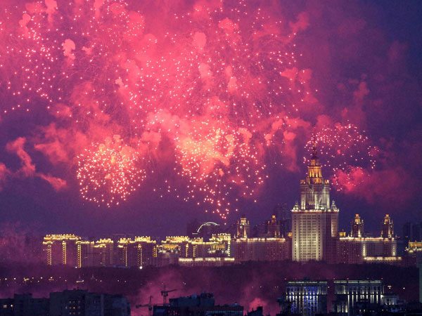 In Pics: What happened across the world on May 10 - Oneindia News