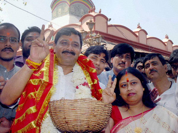 West Bengal AAP has merged with us, says state BJP chief - Oneindia News