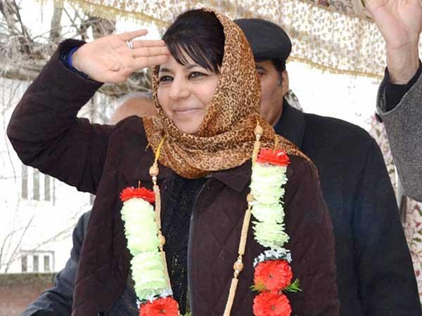 NDA's biggest challenge dealing with Kashmir issue: Mufti - Oneindia News