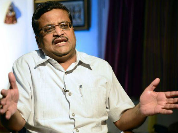 Hooda government, CAG indicted me for exposing Robert Vadra: Khemka ...
